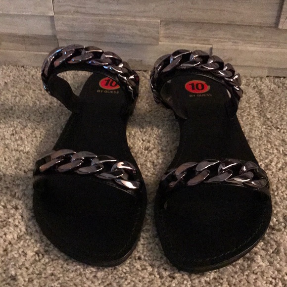 Guess | Shoes | Brand New Guess Sandals With A Chunky Silver Chain ...